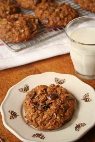 Multigrain Chewy Oatmeal Cookies Recipe - Grit